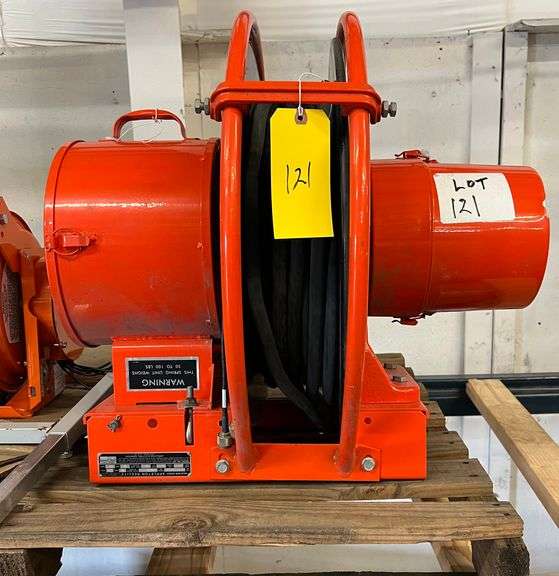 APPLETON REELITE WEATHER-PROOF CABLE REEL CAT. # PL408-104-80, SERIAL ...