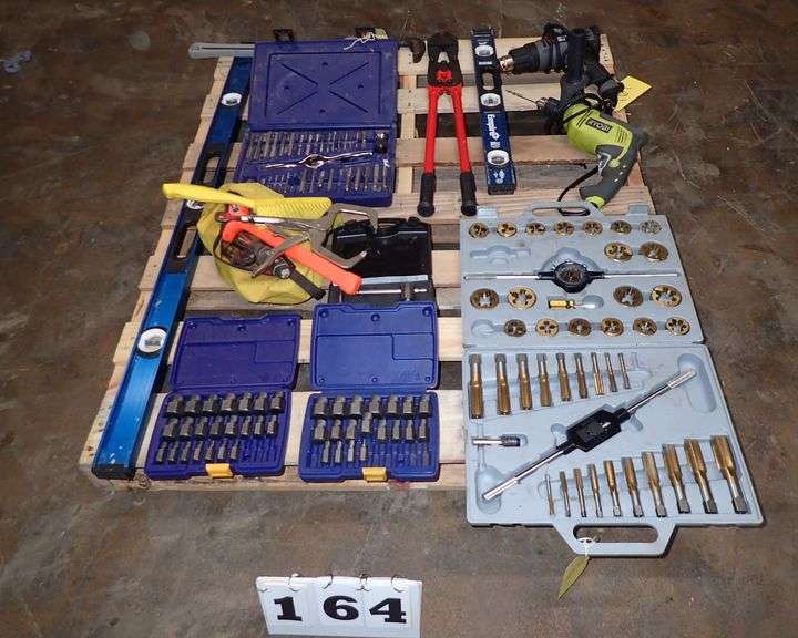 PALLET OF ASSORTED TOOLS INCLUDING CARBON STILL TAP AND DIE SET, (2 ...