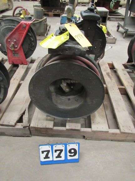 BALCRANK RETRACTABLE WATER HOSE REEL - Rosen Systems