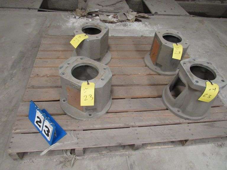 ADAPTOR HOUSING FOR HYDRAULIC PUMP TO ELECTRIC MOTOR, (SOLD 4X THE ...