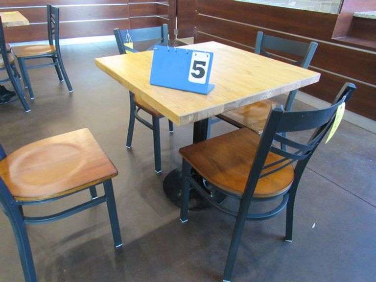 RESTAURANT STYLE TABLE, 30" X 30" WITH METAL BASE AND (4) MATCHING ...