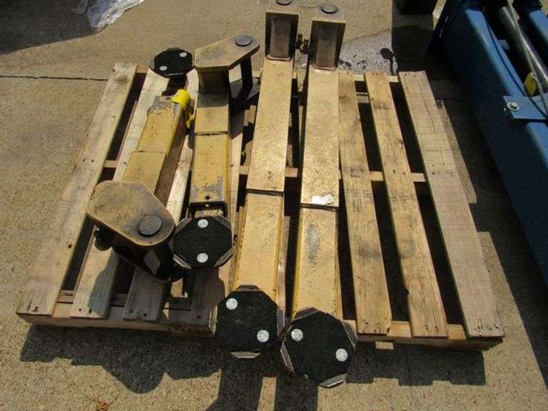 2-POST AUTOMOTIVE LIFT, FORWARD 9,000-LB CAPACITY WITH HYDRAULIC POWER ...