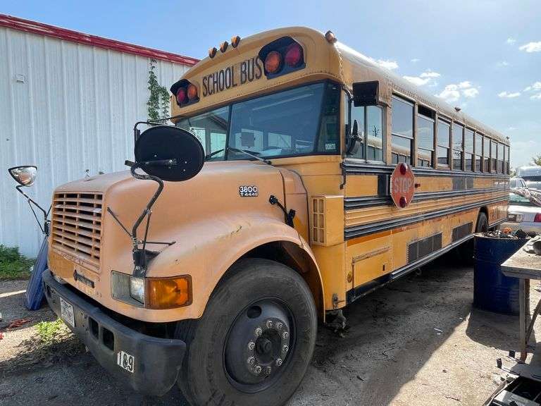 2000 INTERNATIONAL 3800 T444E SCHOOL BUS VIN 1HVBBABL5YH332233 - Rosen ...
