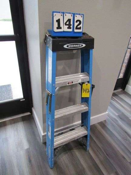 (1) WERNER 4' FIBERGLASS LADDER AND (1) WERNER 4' ALUMINUM LADDER ...