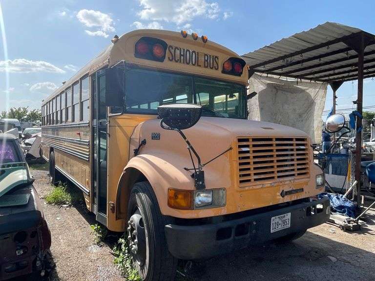 2000 INTERNATIONAL 3800 T444E SCHOOL BUS VIN 1HVBBABL5YH332233 - Rosen ...