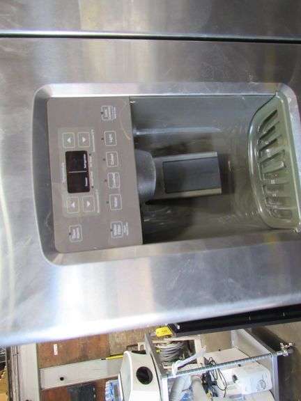 SIDE BY SIDE STAINLESS STEEL REFRIGERATOR, GE MDL GSS25GSHECSS, DOOR ...