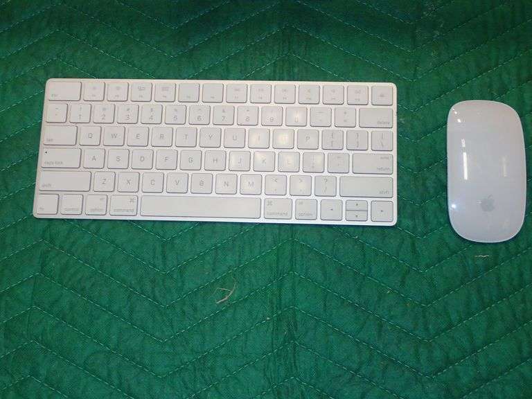 APPLE IMAC ALL IN ONE COMPUTER MODEL A1418 w/ WIRELESS KEYBOARD AND ...