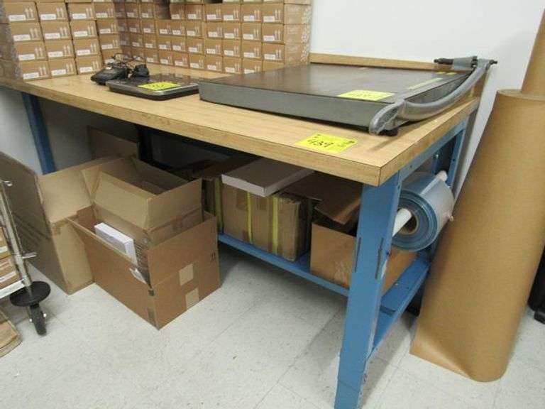 METAL/WOOD SHIPPING BENCH 34" X 6' WITH PAPER CUTTER NAD WEIGH MAX ...