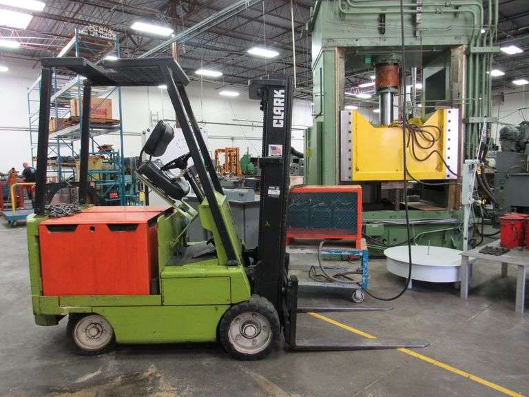 CLARK ELECTRIC FORKLIFT MDL. EC500-55, S/N 81-4730, 4500 LB CAPACITY ...