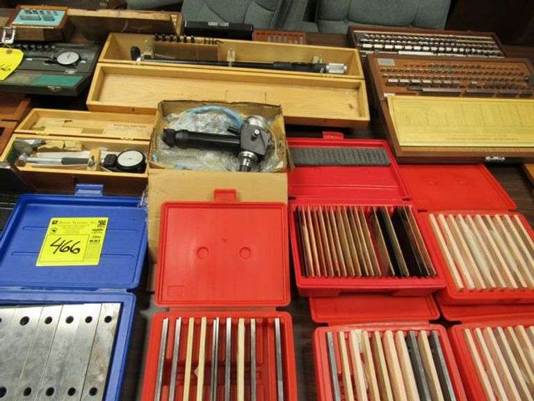 LOT, ON TOP OF TABLE INCLUDING ASSORTED MEASURING TOOLS, INSPECTION ...