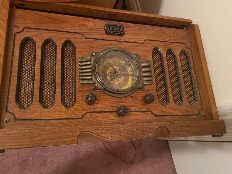 Thomas Museum Series Record Player - reSettled Life