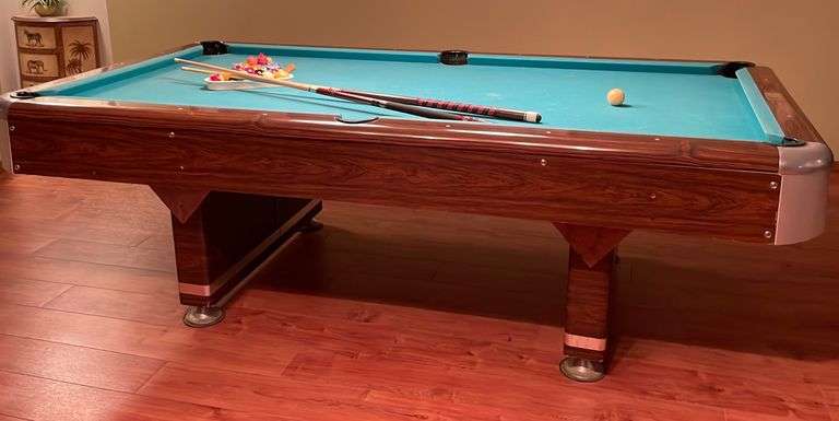Cue Master Pool Table - reSettled Life