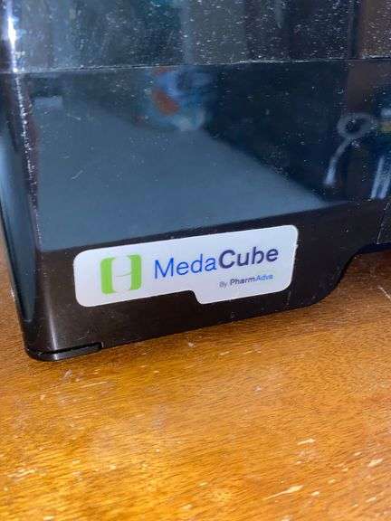 MedaCube Pill Dispenser - reSettled Life