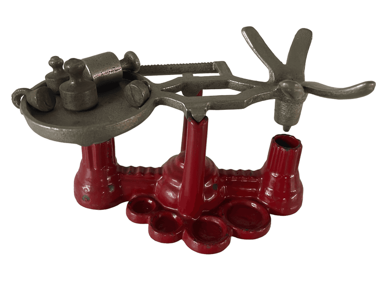 Metal Balancing Scale - reSettled Life