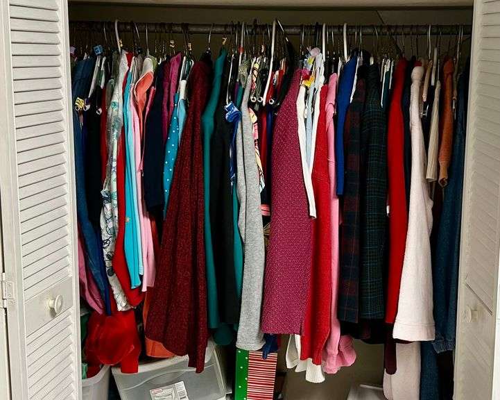 Clothes Lot Selling for $5 at Pick Up - BHHS GA Properties Auction Group