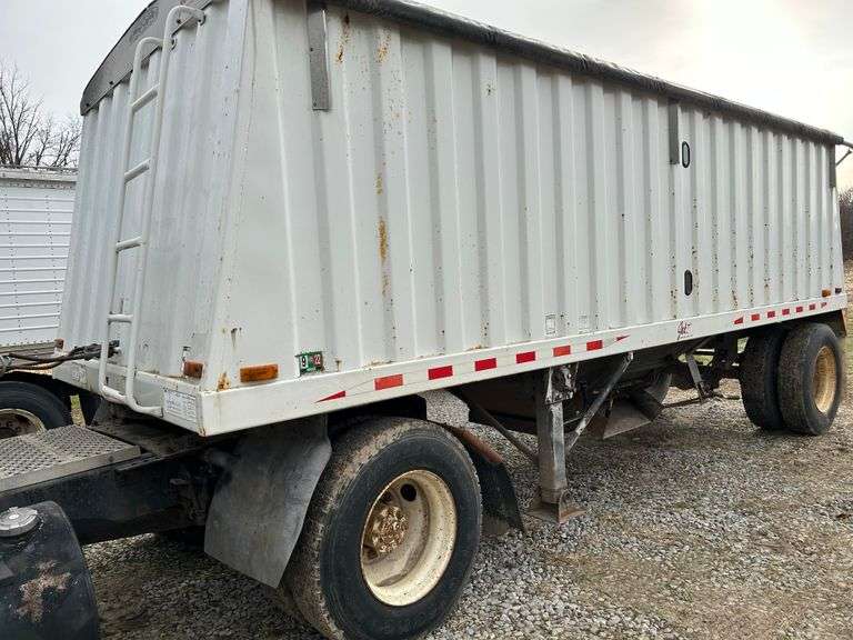 2001 Jet Hopper bottom semi-trailer 22 ½ ft 2 axle spring ride, air ...