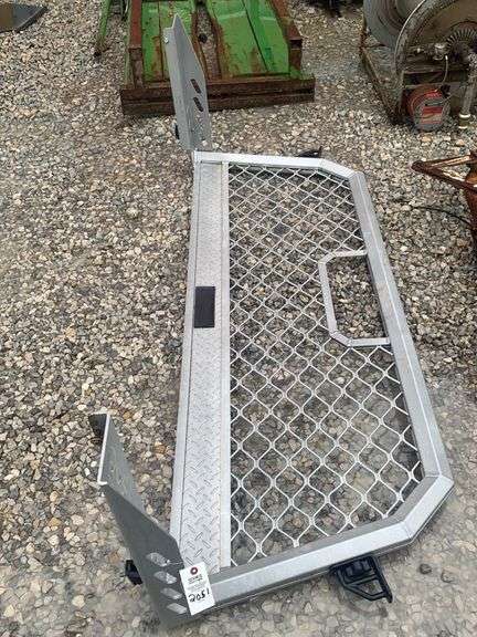Diamond plated headache rack - Schmid Auction