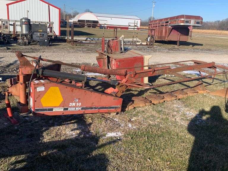 Bush Hog DM90 disc mower needs work - Schmid Auction