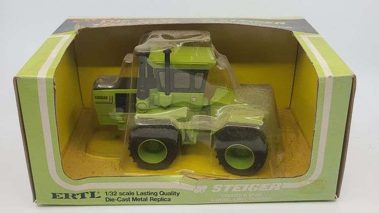Steiger Cougar lll 4-Wheel Drive Tractor, 1/32 scale, ERTL, NIB ...