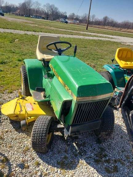John Deere 214 riding mower - Schmid Auction
