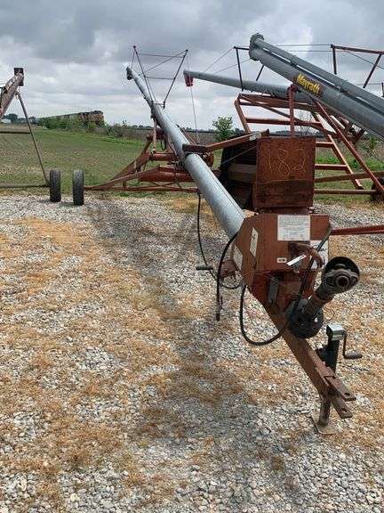 8" x 60' Mayrath swing away auger, gear box 2 years old. - Schmid Auction