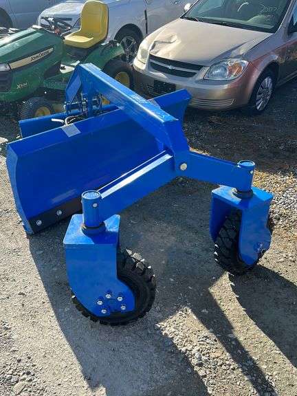 New 2022 TopCat quick attach skid steer 72" grader blade, Model SSS672 ...