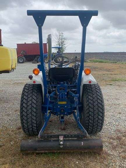 Ford 1310 Tractor w/loader, roll cage, turf tires, 540 PTO, 5 foot ...