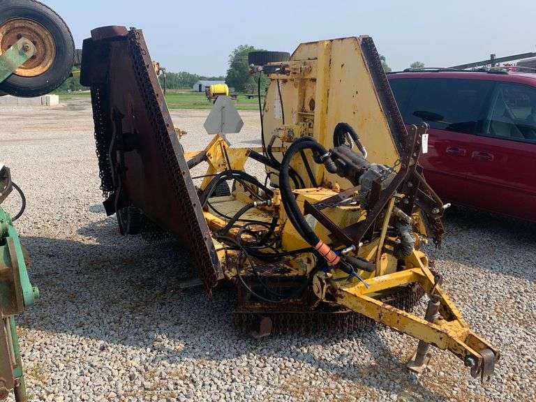 Alamo batwing bush hog, Hydraulic control - Schmid Auction