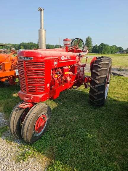 McCormick Farmall MD Diesel tractor, NF, fully restored, New battery ...