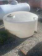 350 Gallon plastic water tank - Schmid Auction