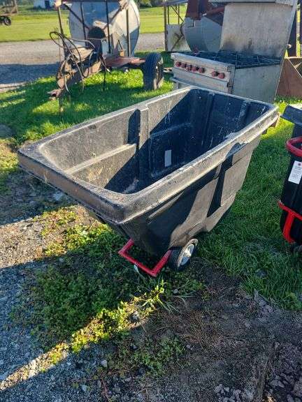 Gondolas trash can on wheels - Schmid Auction