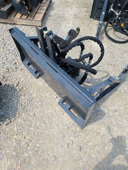 Wolverine Hyd. Skid Steer 3 point and 540 Pto hook up. - Schmid Auction
