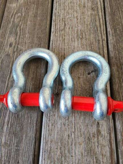 Two 7/8 Inch shackles - Schmid Auction