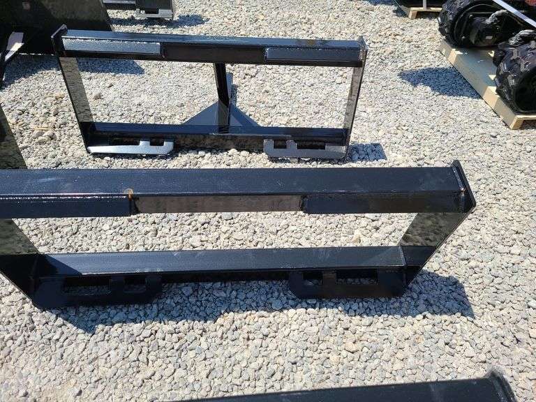 Skid Steer Mounting Frame - Schmid Auction