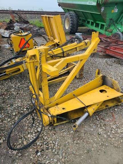 Motrim mid mount boom mower - Schmid Auction