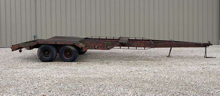 Homemade combine trailer - Schneider Auctioneers LLC