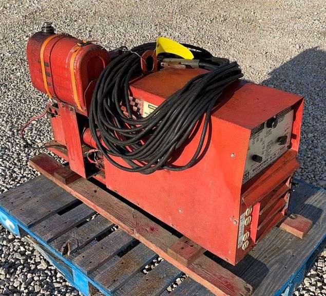 Lincoln Weldanpower AC/DC welder/generator - Schneider Auctioneers LLC