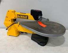 Dewalt DW788 20" scroll saw - Schneider Auctioneers LLC