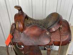 Hereford Tex Tan roping saddle - Schneider Auctioneers LLC