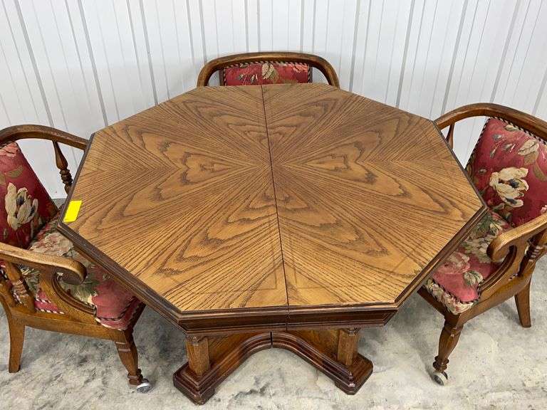 Vintage octagon dining table w/ 4 chairs - Schneider Auctioneers LLC