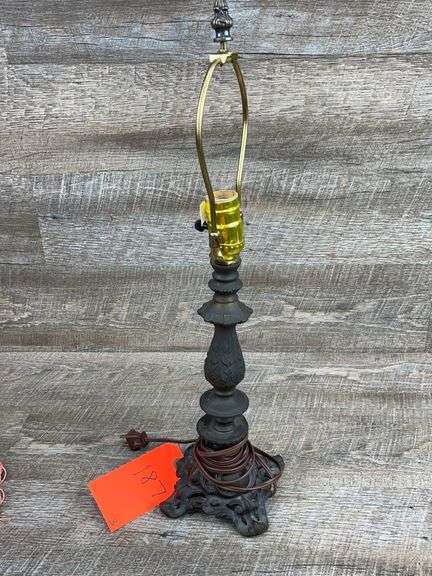 Vintage electric lamp, 21” tall - Schneider Auctioneers LLC