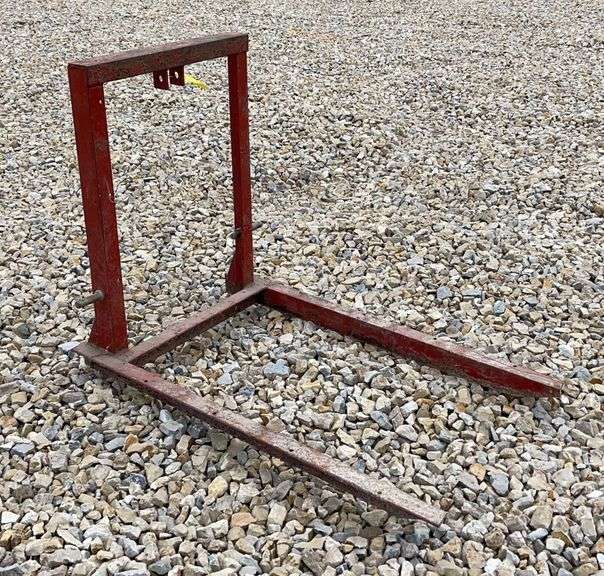 3-pt hitch carry all frame - Schneider Auctioneers LLC