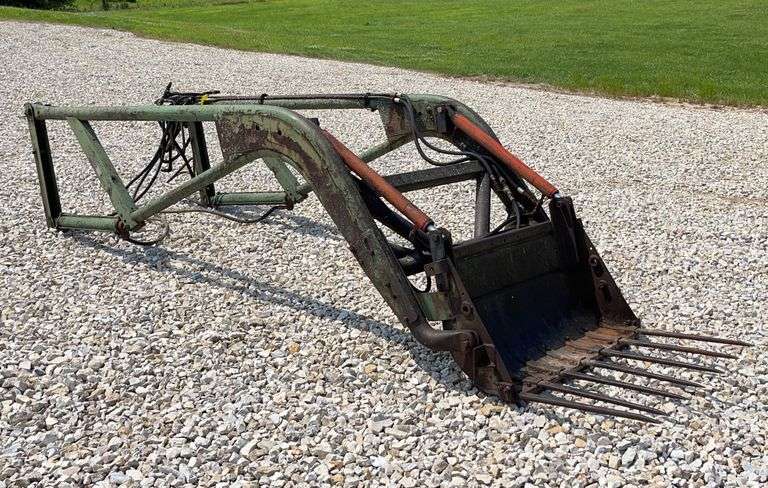 John Deere 45W front loader - Schneider Auctioneers LLC