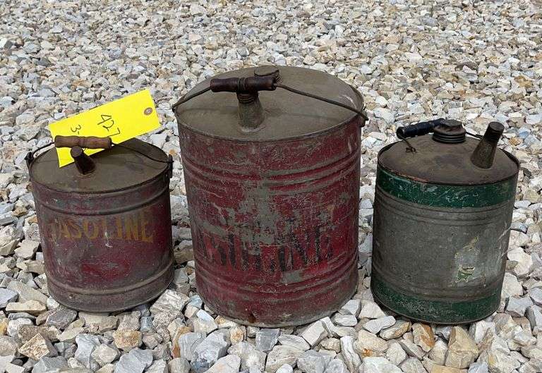 3 small galvanized gas cans - Schneider Auctioneers LLC
