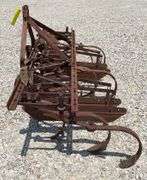 Dearborn model 13-2 2-row 3-pt cultivator - Schneider Auctioneers LLC