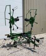 John Deere 756 4-basket hay tedder - Schneider Auctioneers LLC