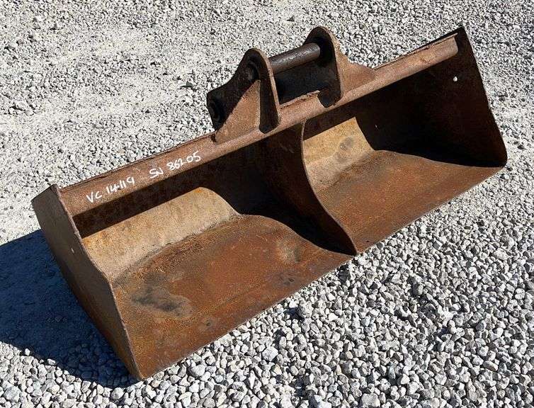 5' ditching bucket for excavator - Schneider Auctioneers LLC