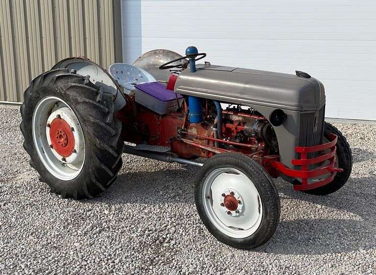 Ford 9N tractor, non-running - Schneider Auctioneers LLC