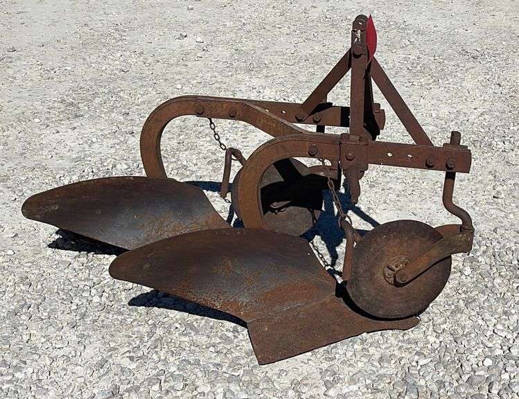 Ferguson 2-14" 3-pt. plow w/ coulters - Schneider Auctioneers LLC