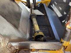 Oxbo CP100 Corn Puller sweet corn picker - Schneider Auctioneers LLC
